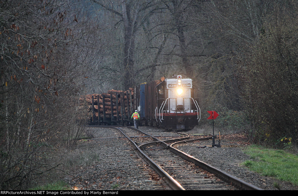 LLW 5399 (ex-SP 4364) on the Albany and Eastern Railroad